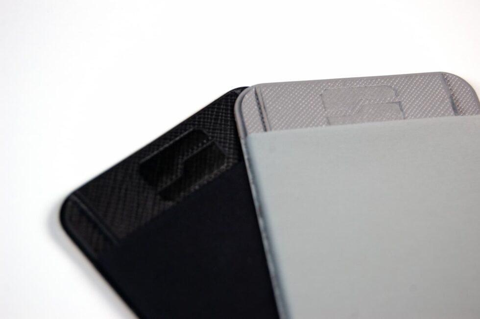 Adhesive safety holder - Material Bitcoin